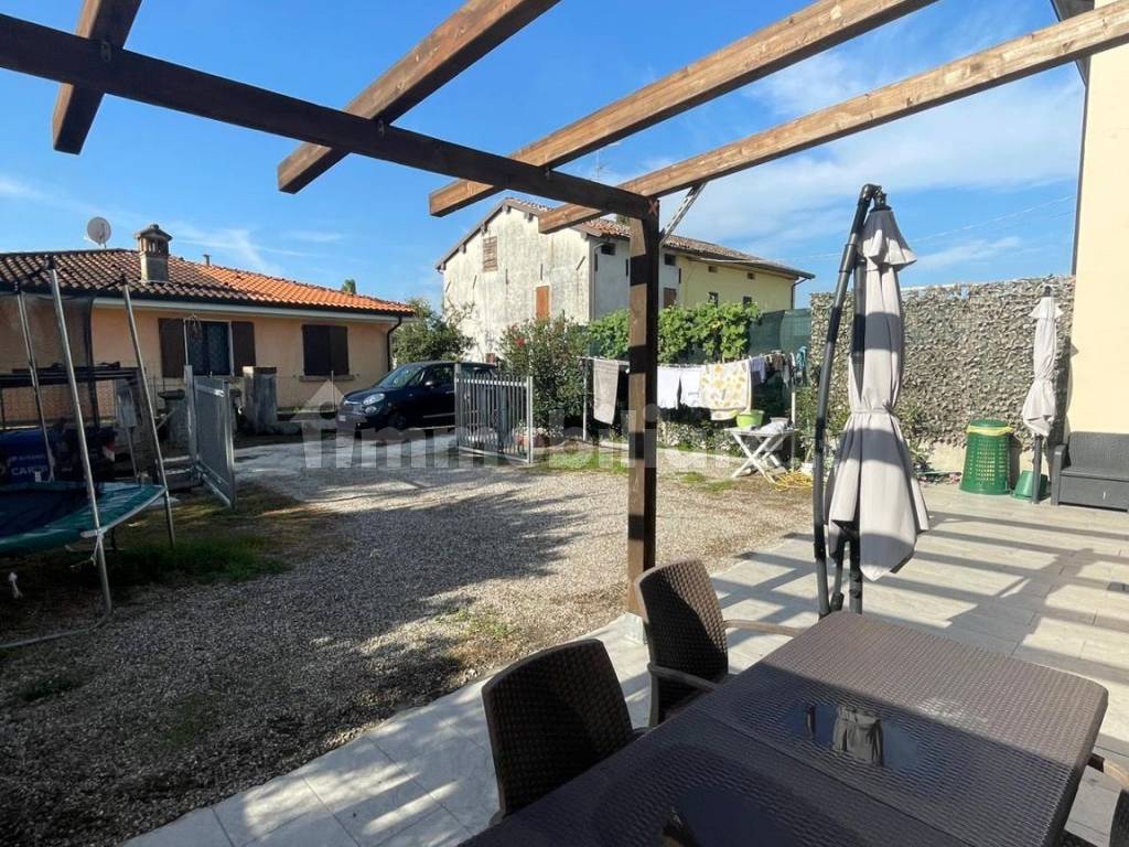 Vendita Villa unifamiliare in via Grande San Felice sul Panaro. Ottimo ...