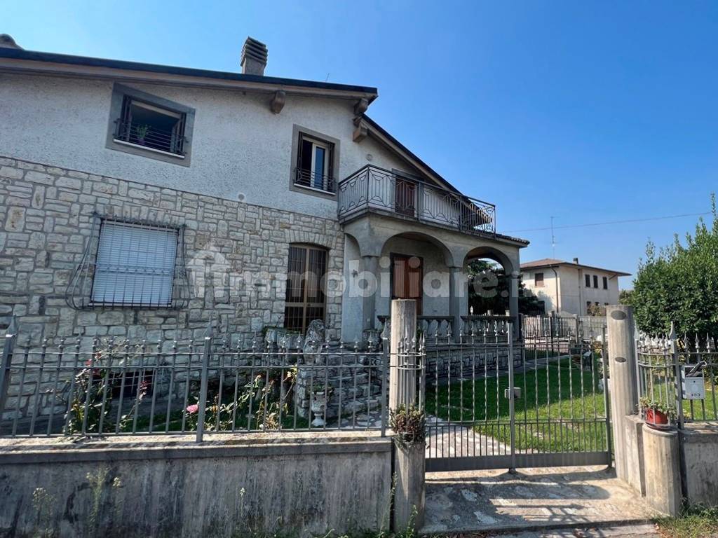 Vendita Villa unifamiliare in via Marina, 60 Capriano del Colle. Da ...