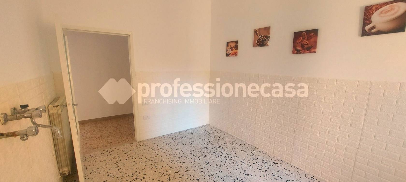 Appartamento via Fiume 5, San Prospero, Siena