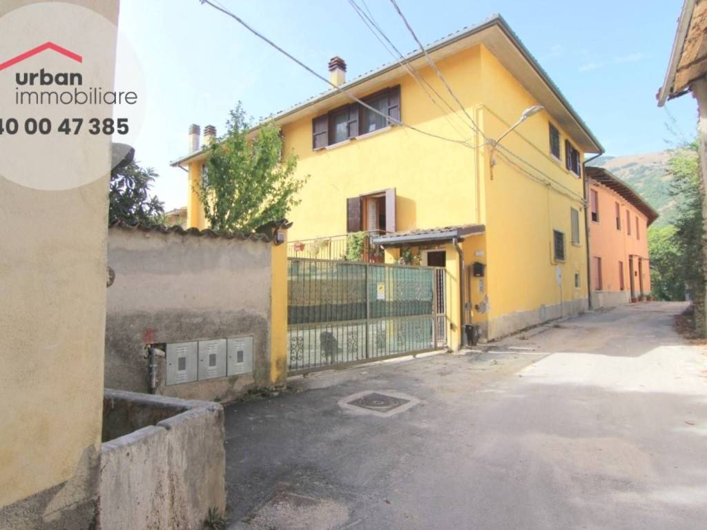 Vendita Terratetto unifamiliare in via Colle Fiascone 7 Tornimparte ...