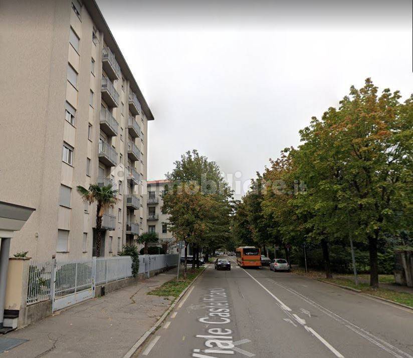 Asta per appartamento, via Castelfidardo 1, Piazza Santa Maria Busto ...