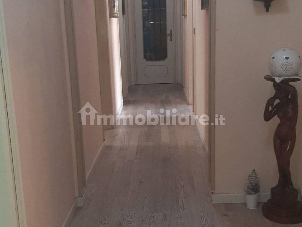 Vendita Appartamento in via Gioacchino Quarello. Torino. Buono stato ...