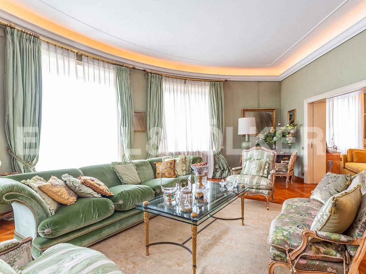 Appartamento via dei Monti Parioli, Euclide, Roma