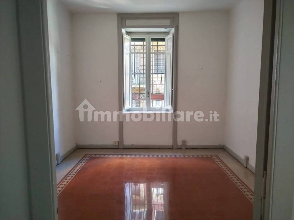 Vendita Appartamento Roma. Trilocale in via Taro. Buono stato, primo ...