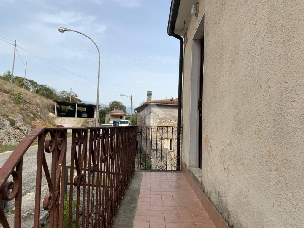 Vendita Terratetto plurifamiliare in via Plauto Casalvieri. Buono stato ...