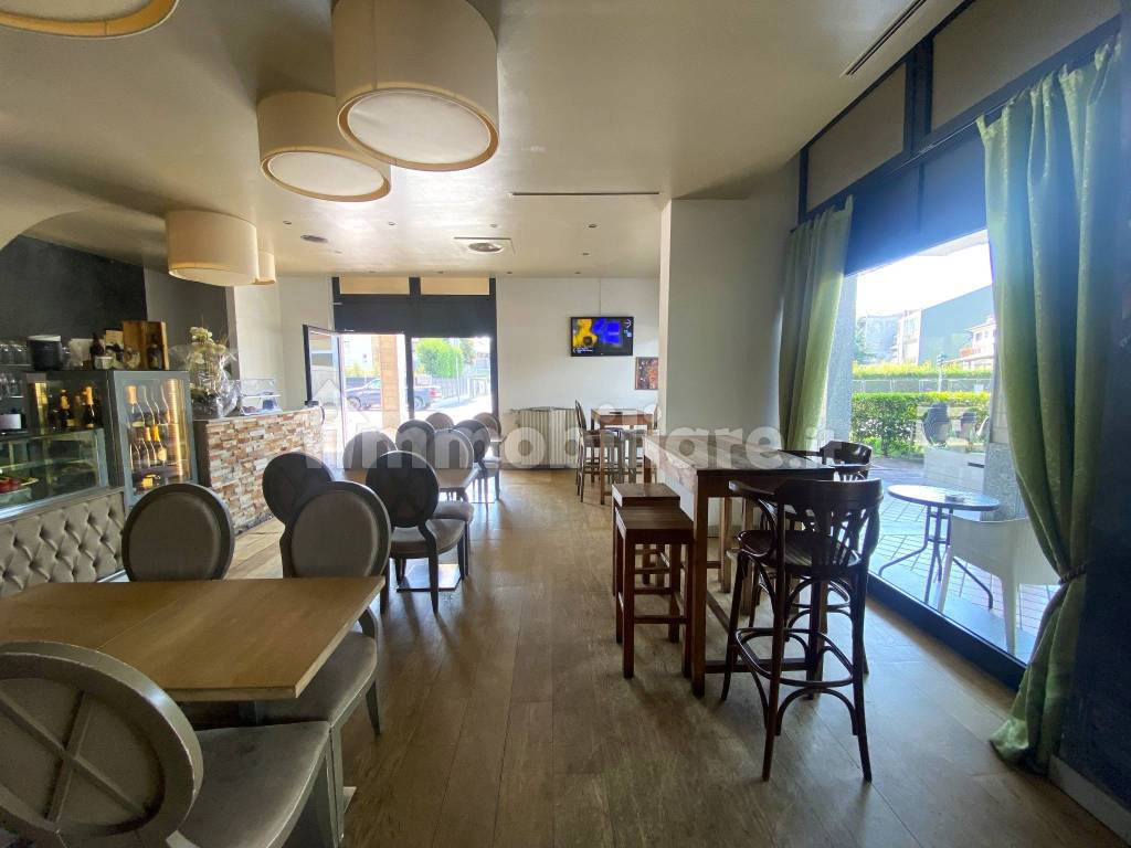 Bar viale Camillo Pasquali 30, Novara, Rif. 106201997 - Immobiliare.it