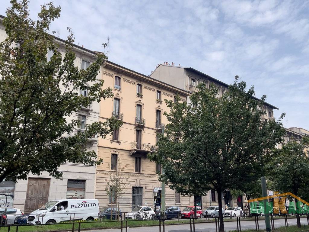 Vendita Appartamento Milano. Bilocale in via Tonale 16. Ottimo stato ...