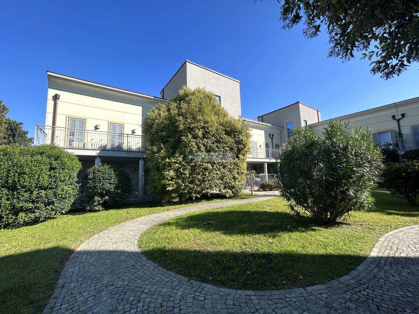 Bilocale via Oriana Fallaci 7, Borgo Alto, Pavia