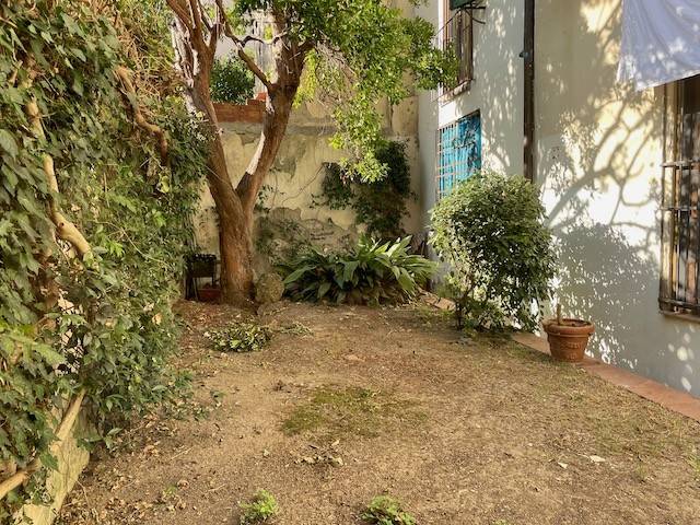 Trilocale piazza del Carmine 1, San Frediano, Firenze