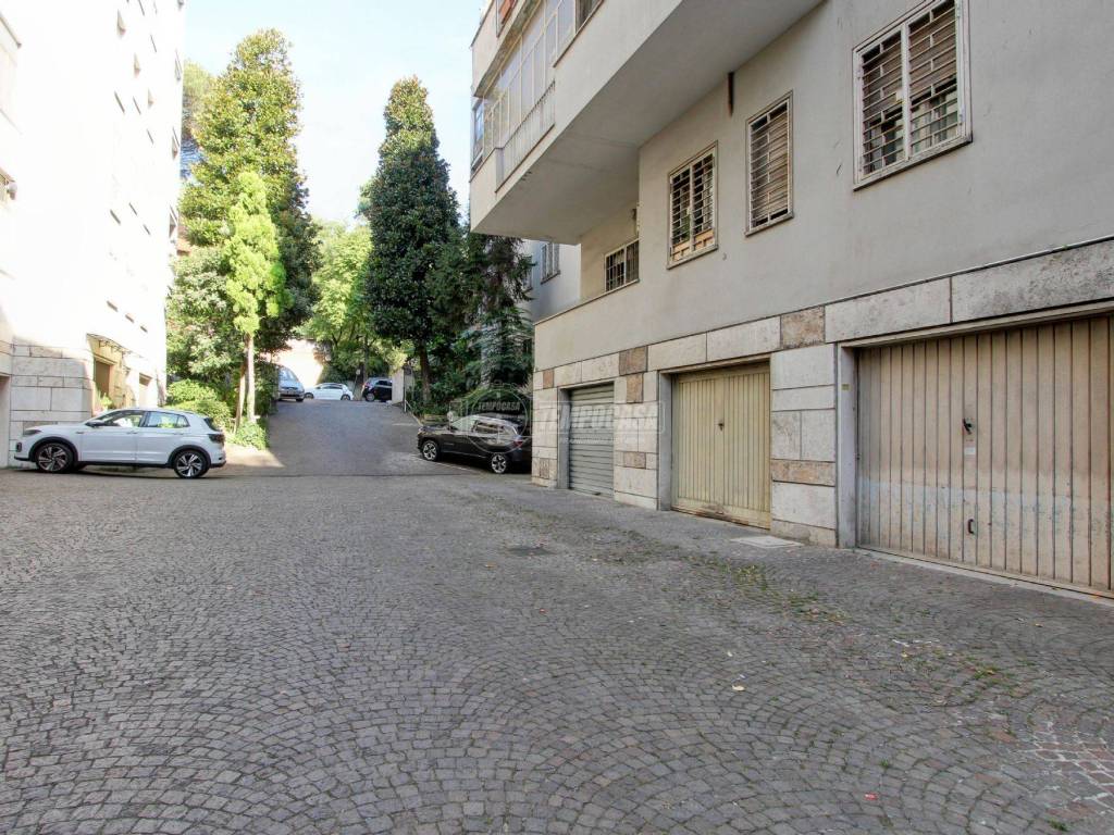 Garage - Box via Trionfale 5637, Roma, Rif. 106269299 - Immobiliare.it