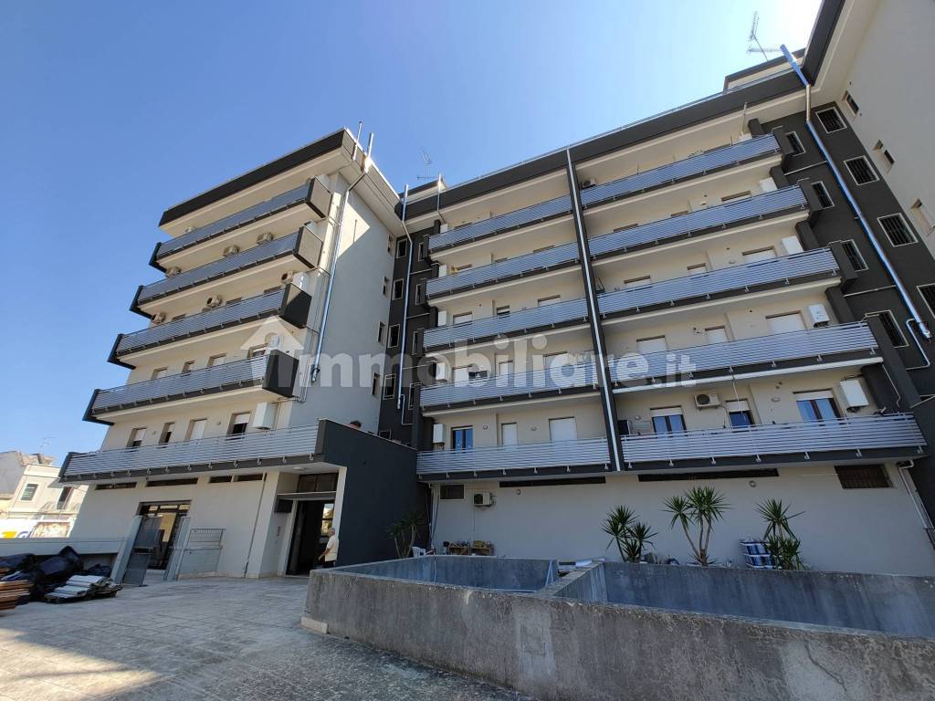 Vendita Appartamento in via Luigi Einaudi 3. Lecce. Buono stato, terzo ...