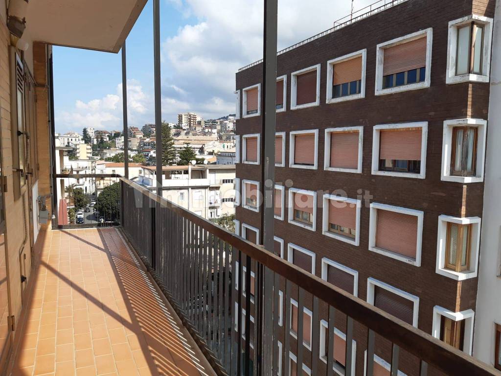 Affitto Appartamento Paola. Quadrilocale in via San Rocco. Quinto piano ...