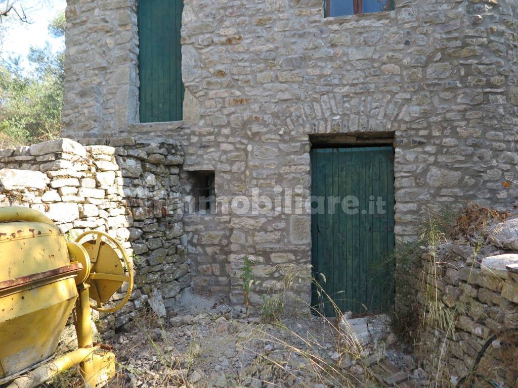 Vendita Rustico in via Fratelli Landi 16 Lerici. Da ristrutturare, 65 ...