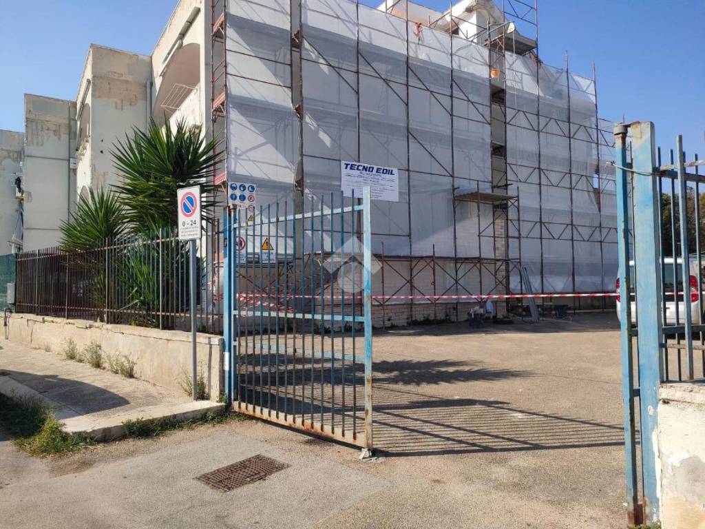 Vendita Appartamento Bari. Bilocale in via della Rosa Azzurra 2. Ottimo ...