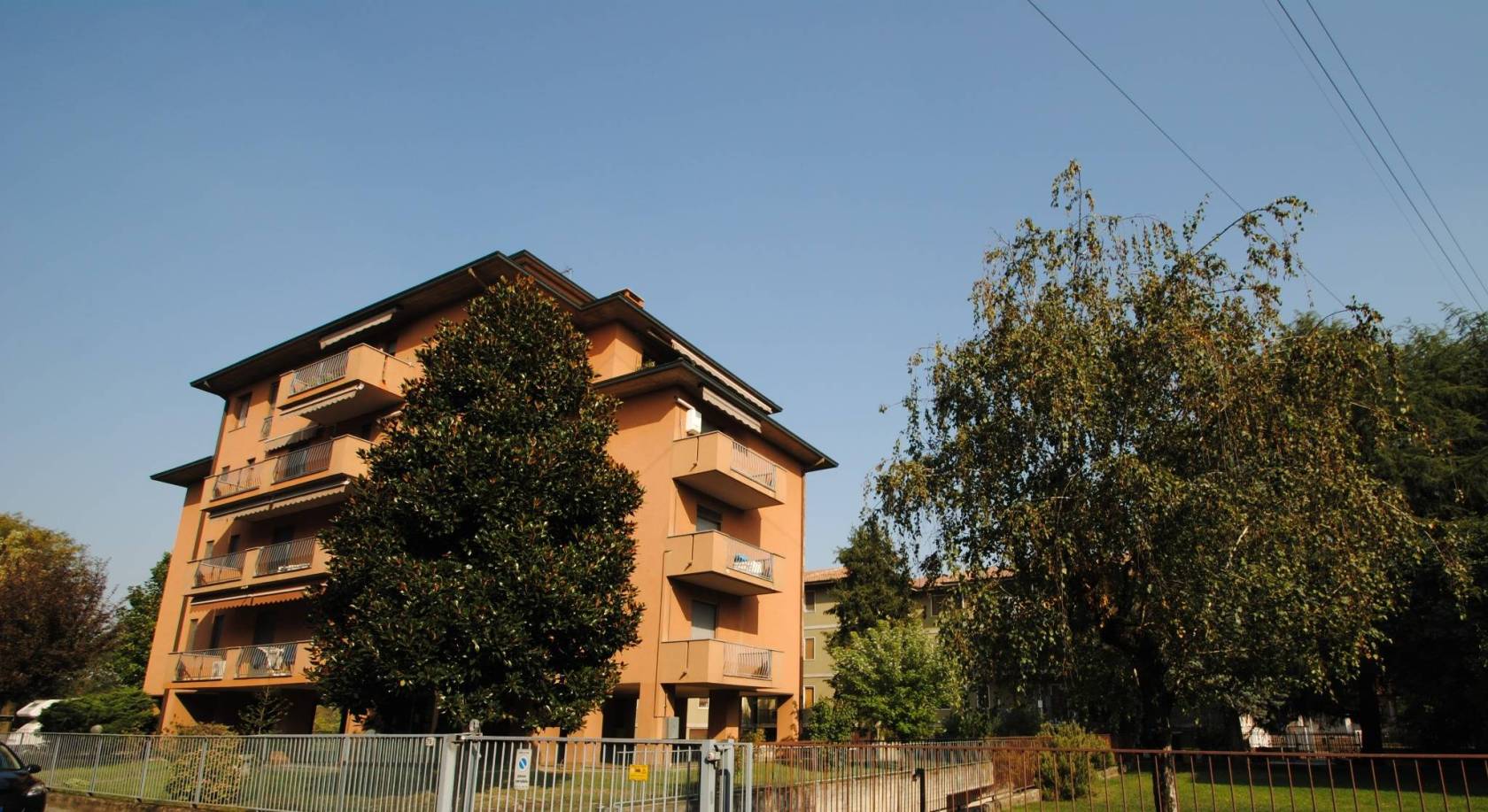 Trilocale via Ezechiele Acerbi 81, Città Giardino, Pavia