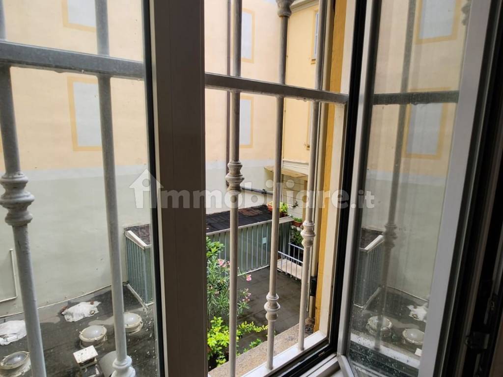 Vendita Appartamento Milano. Trilocale in corso Buenos Aires 56. Buono stato, secondo piano ...