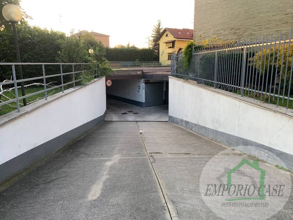Garage - Box via Cassanese 192, Segrate, Rif. 106433709 - Immobiliare.it