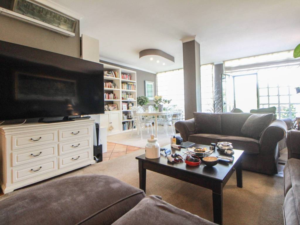 Vendita Villa a schiera in via Giuseppe Lazzati Roma. Ottimo stato ...