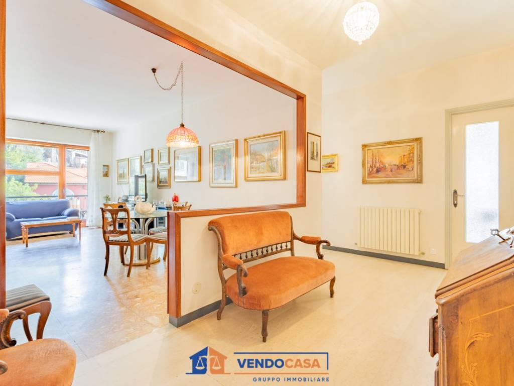 Vendita Appartamento Alassio. Quadrilocale in via Cardellino 43. Buono ...