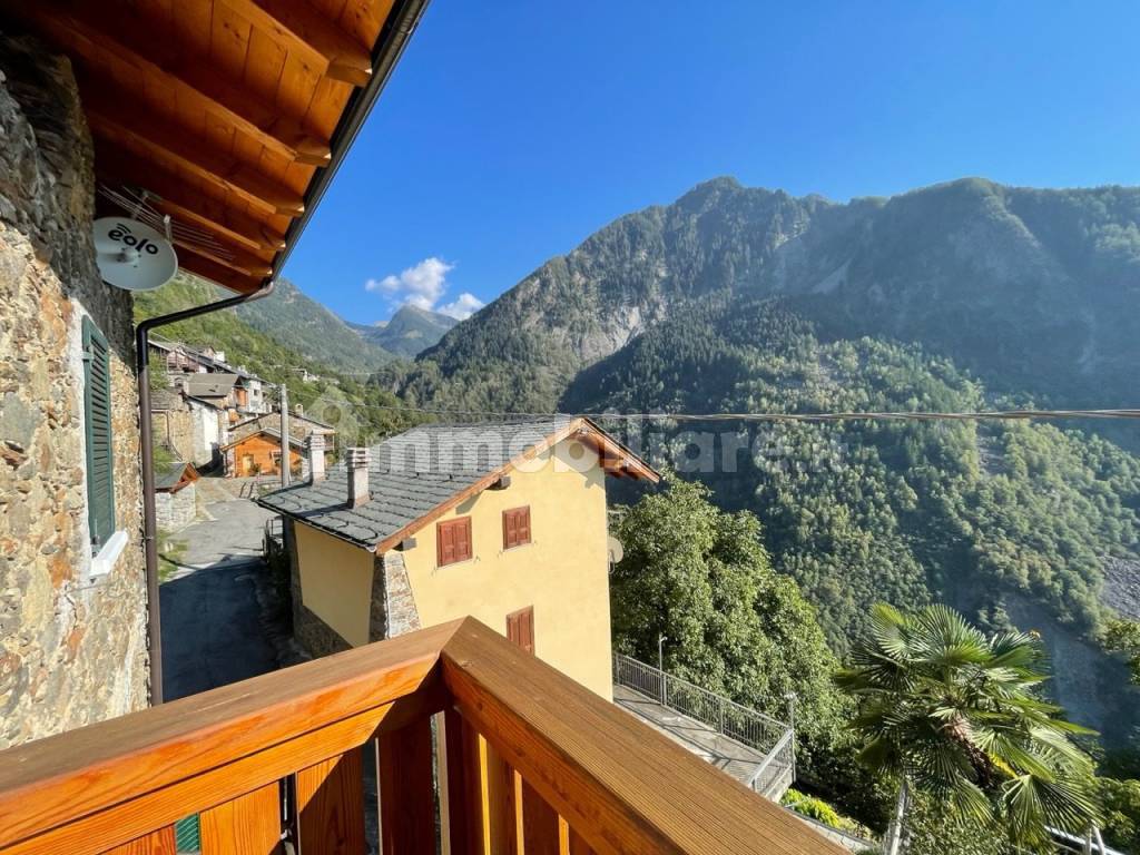 Vendita Terratetto unifamiliare in Contrada Dosso di Sotto Tartano ...