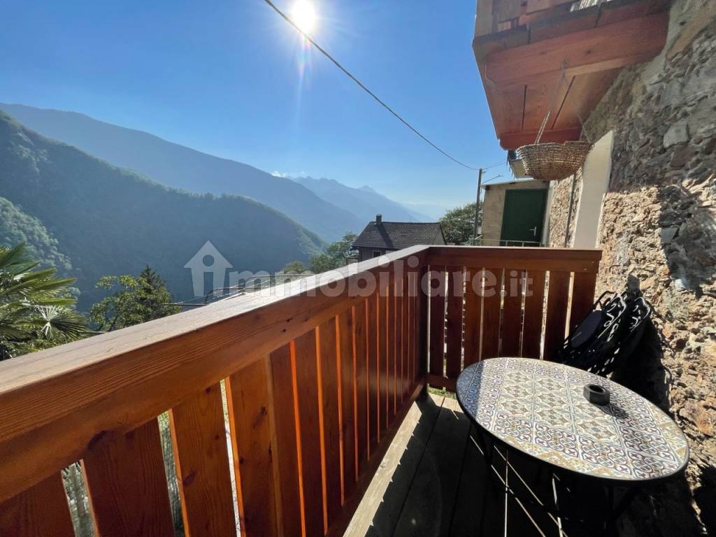 Vendita Terratetto unifamiliare in Contrada Dosso di Sotto Tartano ...