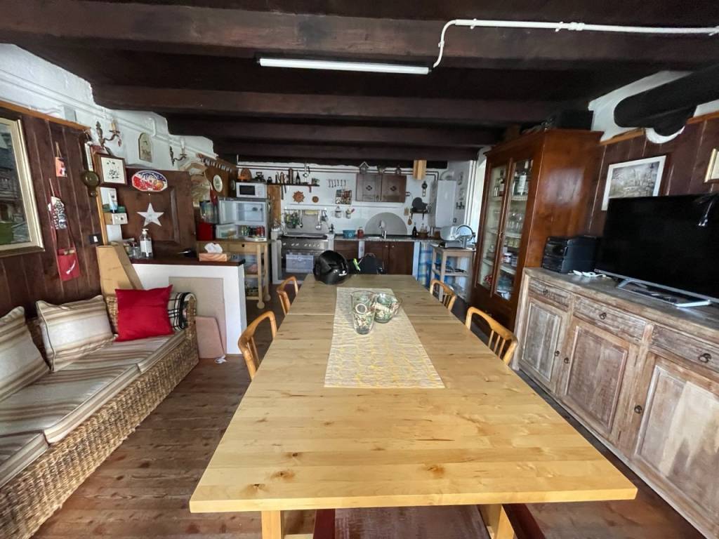 Vendita Terratetto unifamiliare in Contrada Dosso di Sotto Tartano ...