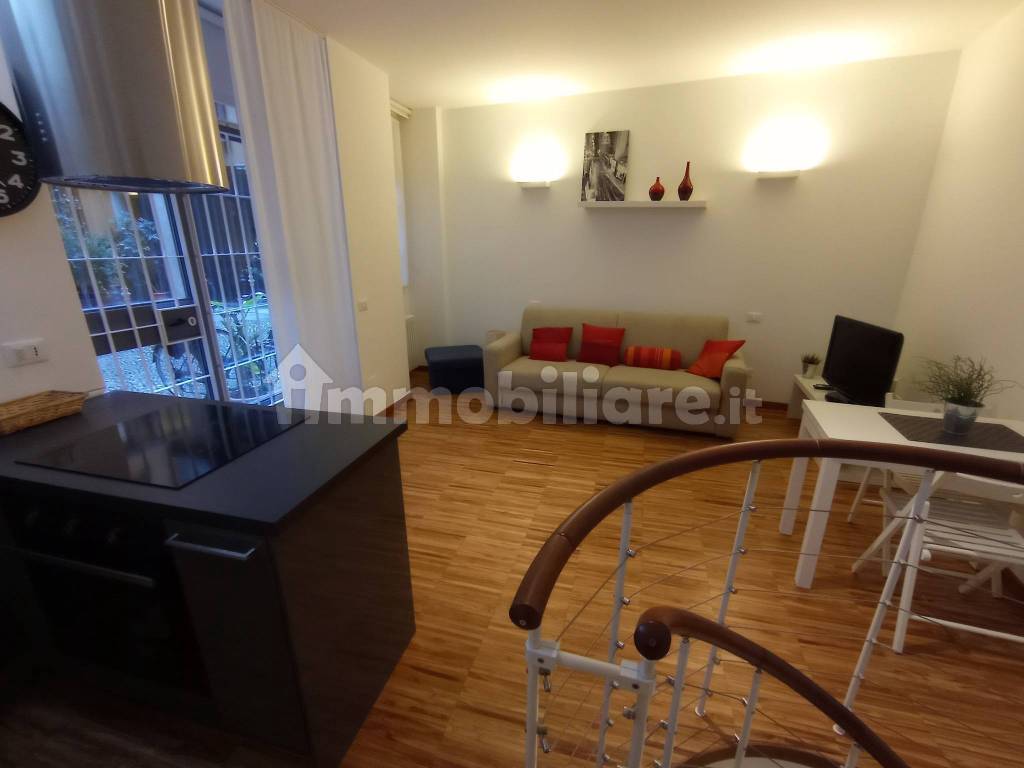 Affitto Appartamento Milano. Monolocale in via Stampa 8. Ottimo stato ...