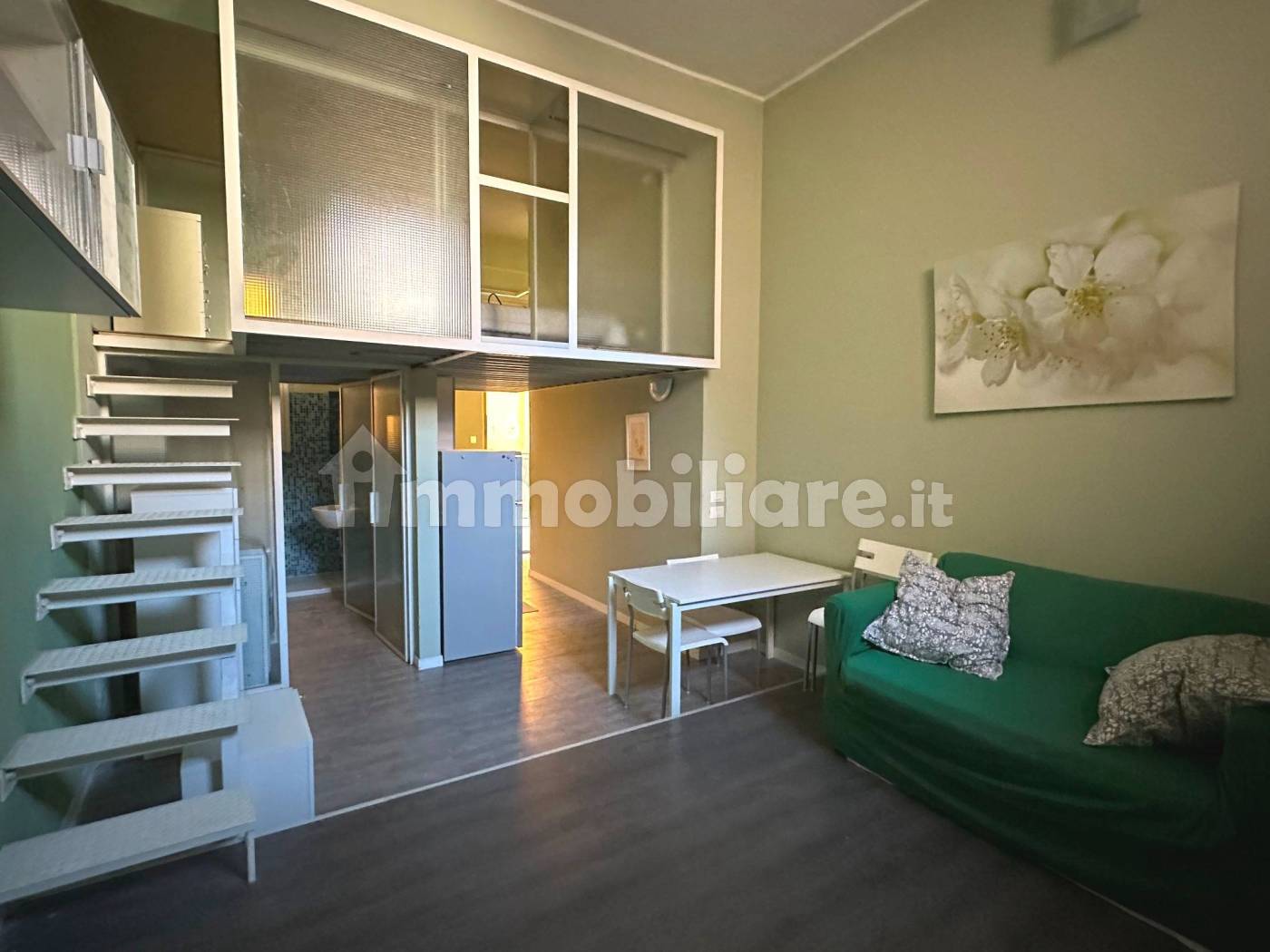 Monolocale via Darsena 4, Centro Storico, Pavia