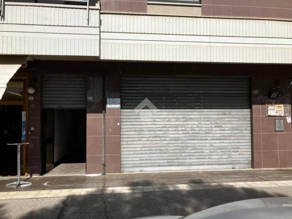 Locale commerciale via Mario Natola 29, Foggia, Rif. 106517269 ...