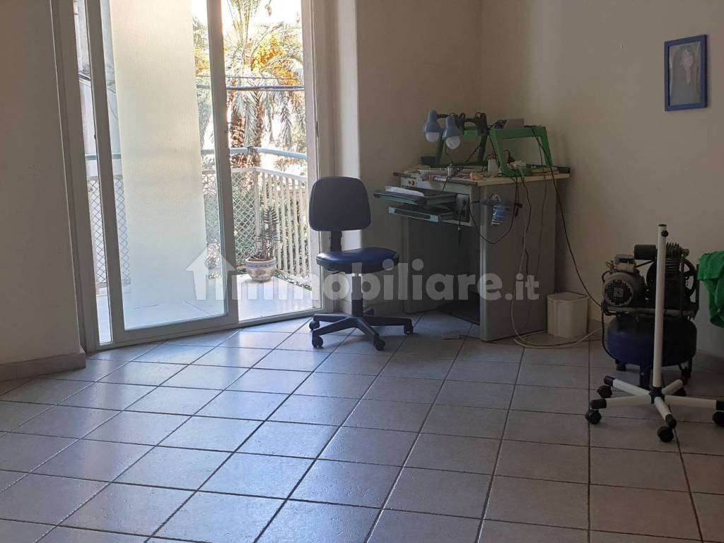Vendita Appartamento Catania. Trilocale in via Oliveto Scammacca ...