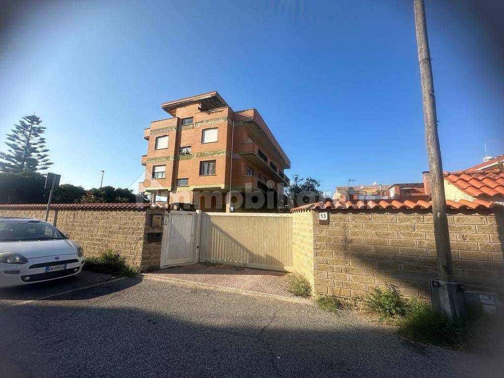 Palazzo - Edificio via Carlo Fecia di Cossato, Fiumicino, Rif ...