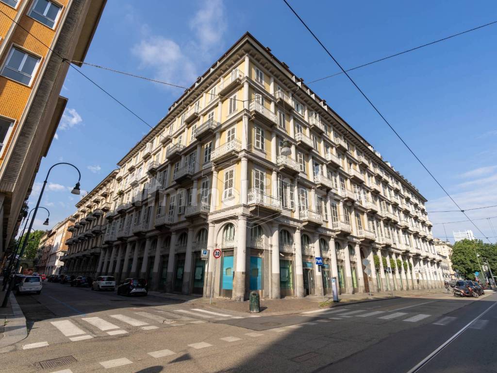 Locale commerciale corso Giacomo Matteotti 13, Torino, Rif. 106558019 ...