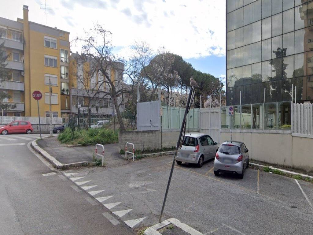 Ufficio - Studio via Primo Carnera, Roma, Rif. 106458899 - Immobiliare.it