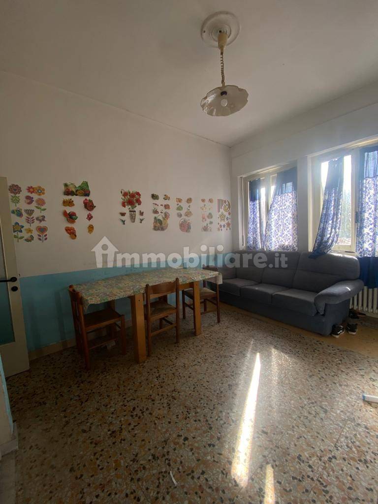 Trilocale via Michele Bellotti 11, Saione, Arezzo