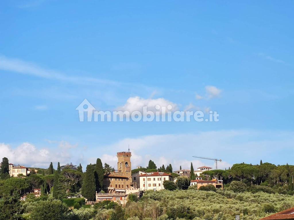 Vendita Appartamento in via Poggio Gherardo 1. Firenze. Buono stato ...