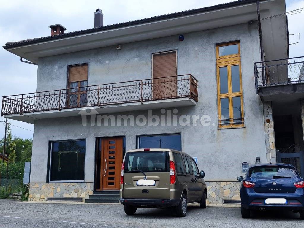 Locale commerciale Strada Corio 136, San Carlo Canavese, Rif. 106719293 ...
