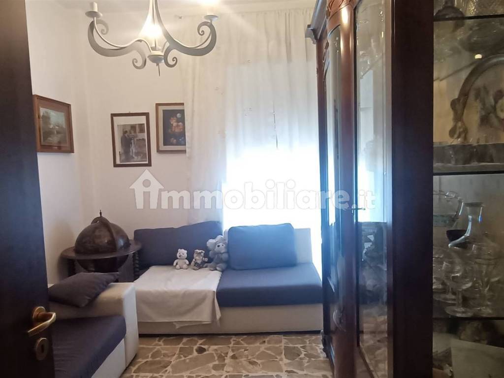 Vendita Appartamento in via Roma. San Pietro Clarenza. Buono stato ...