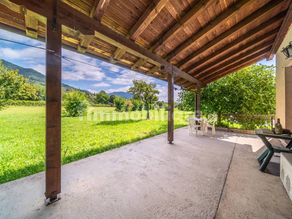 Sale Two-family villa in via Vuarbe 107 Gemona del Friuli. Good ...