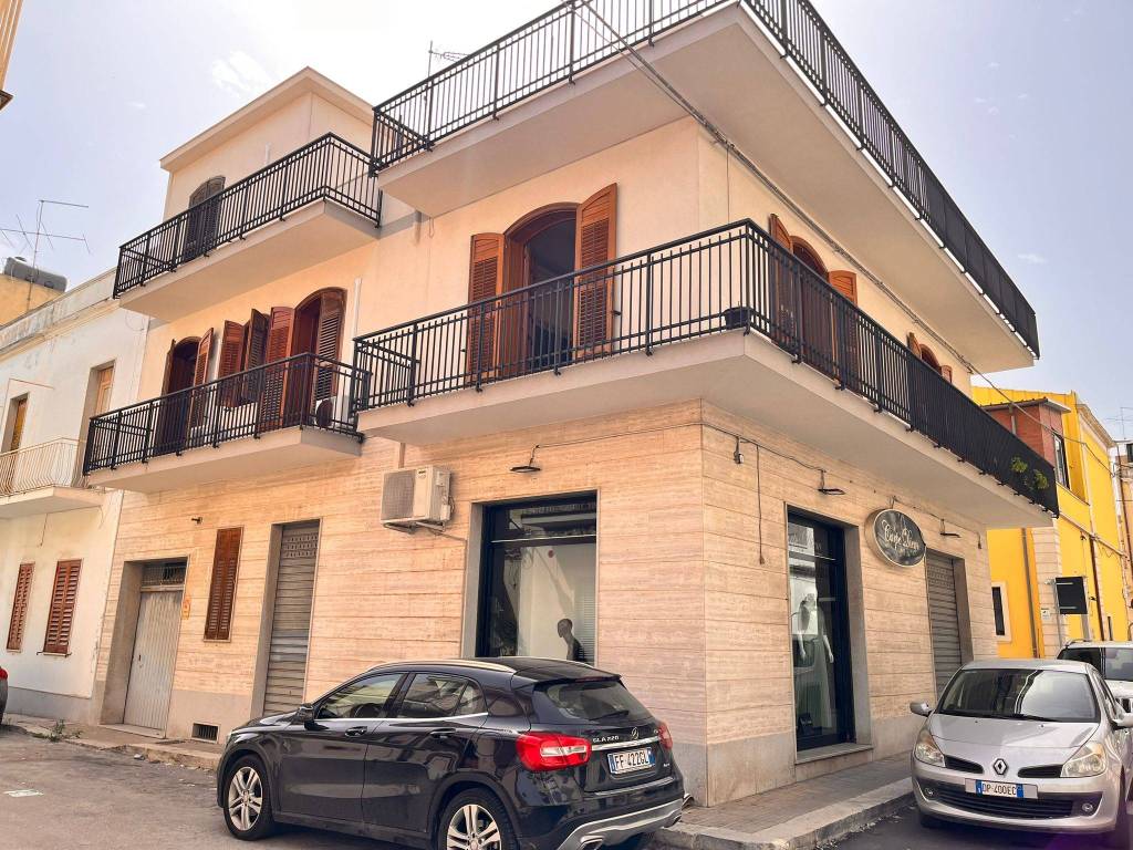 Vendita Appartamento in via Mario Rapisardi traversa 2 3. Avola. Ottimo ...