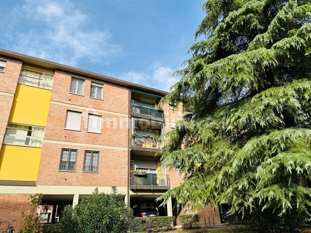 Vendita Appartamento Bologna. Quadrilocale in via Galeazza 2/1. Buono ...