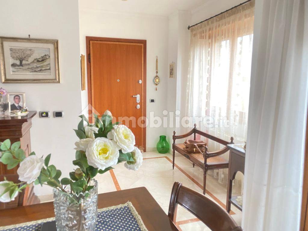 Vendita Attico in via Andrea Millevoi 401 Roma. Ottimo stato, posto ...