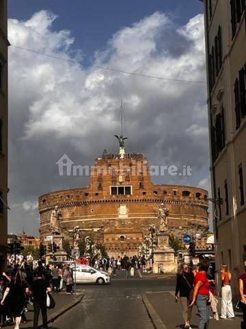 Vendita Appartamento Roma. Bilocale in via Paola. Buono stato, piano ...