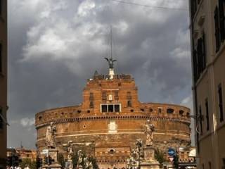 Case in vendita in Via Paola, Roma - Immobiliare.it