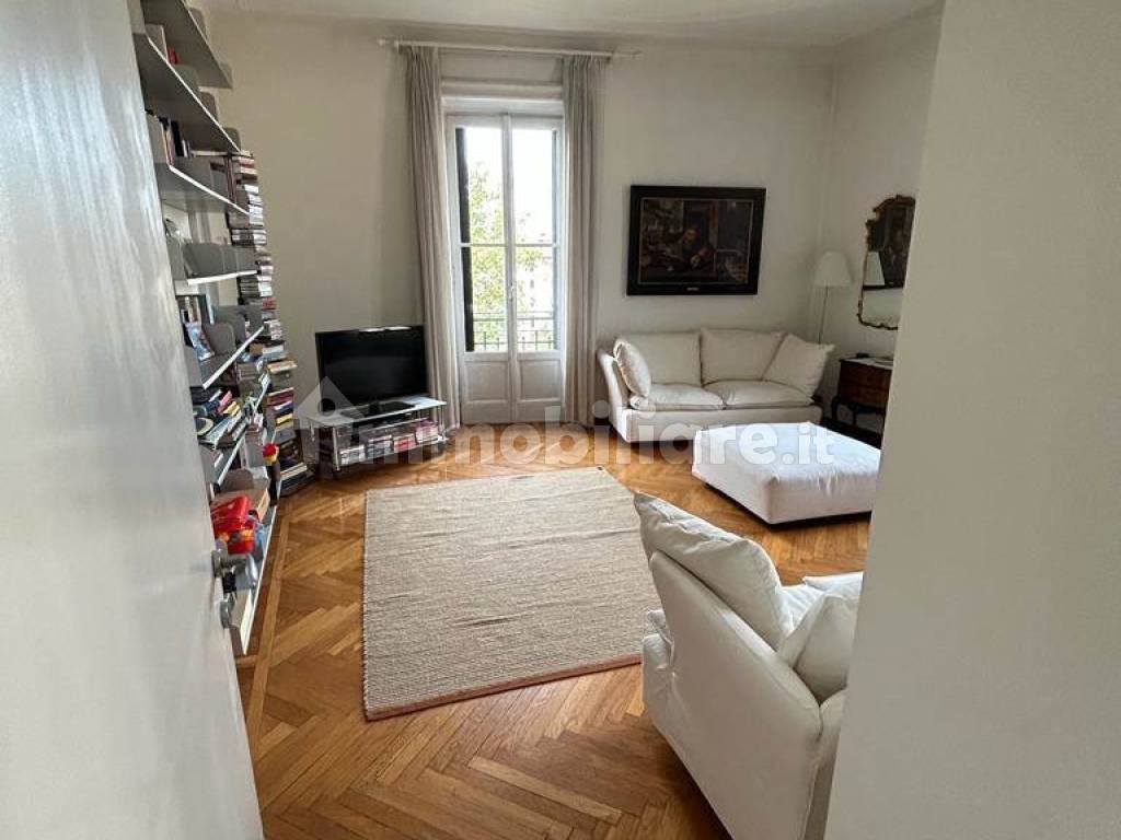 Affitto Attico in viale Premuda Milano. Buono stato, con terrazza, rif ...