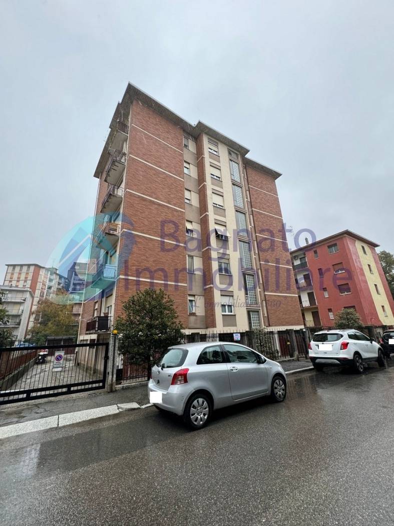 Quadrilocale via Luigi Galvani 5, San Paolo, Novara