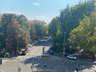 Case in vendita in Via Francesco Selmi, Modena - Immobiliare.it