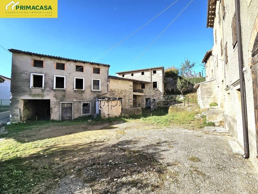 Vendita Rustico in via Caio Mario 1 Marano di Valpolicella. Da ...