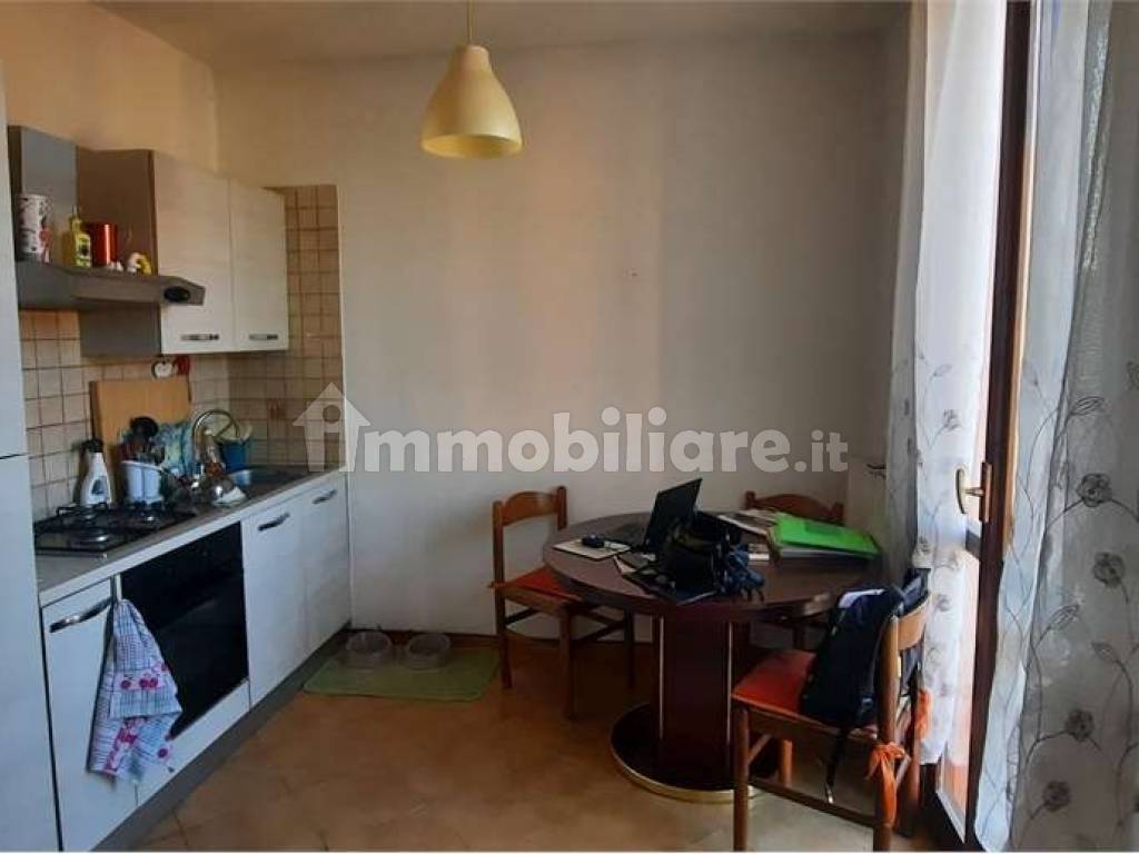 Vendita Appartamento Modena. Bilocale in viale Storchi. Buono stato ...