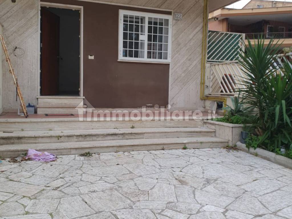 Affitto Appartamento Roma. Bilocale in via del Risaro. Ottimo stato ...