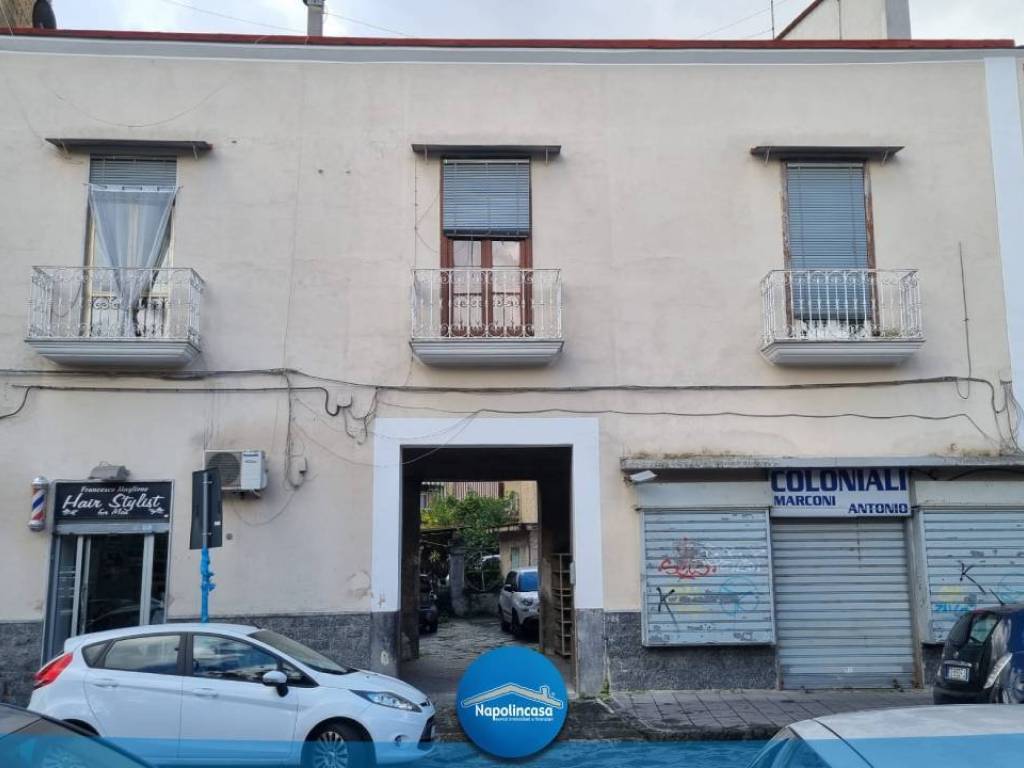 Palazzo - Edificio via Guglielmo Marconi 17, Casoria, Rif. 107332597 ...